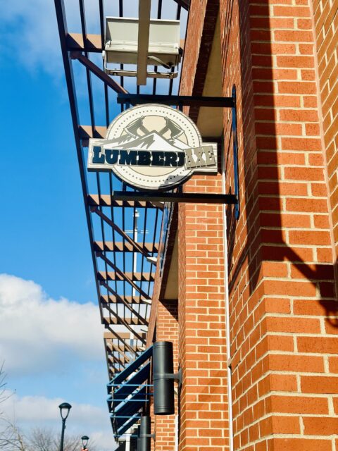 Home - LumberjAXE Axe Throwing